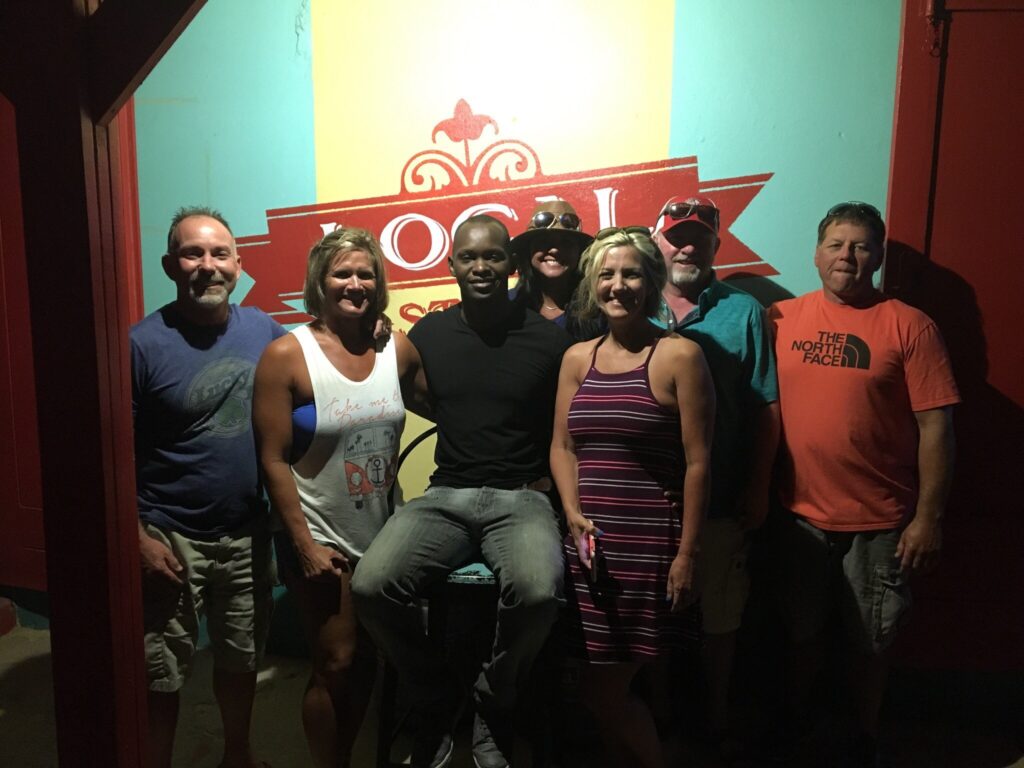 About – Local Store Aruba